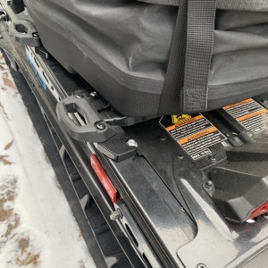 LINQ tunnel adapters Cat, yamaha and Polaris – Canada Sled Parts