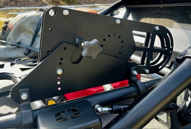 RZR Pro Xp Chain saw holder for Polaris tire rack – Canada Sled Parts